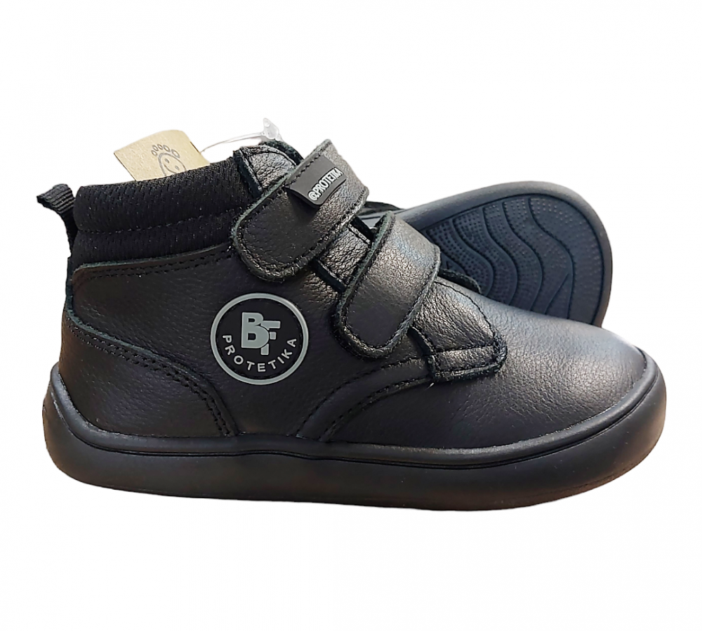 Protetika barefoot shoes for children. Flexible healthy barefoot footwear.